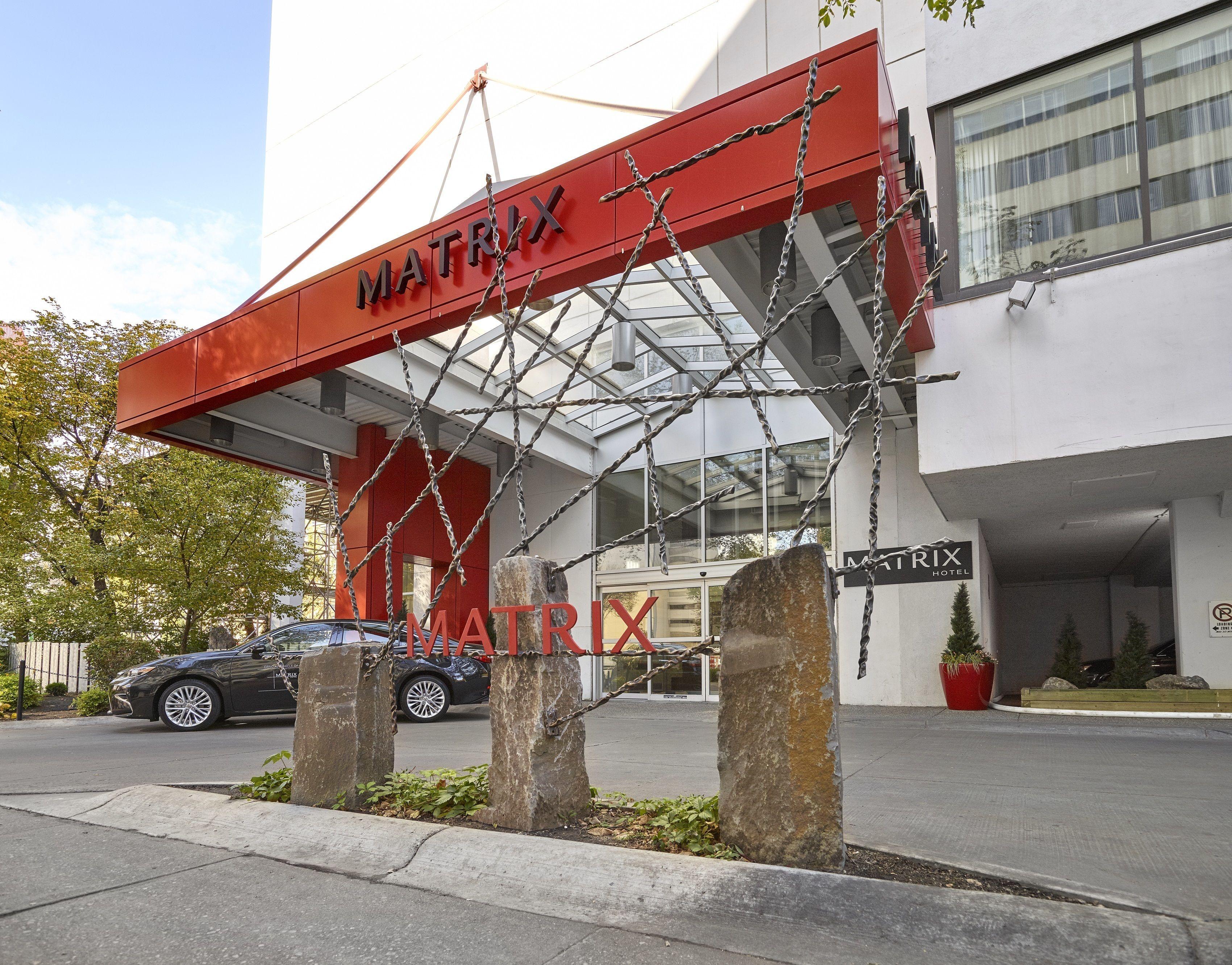 HOTEL MATRIX | ⋆⋆⋆⋆ | EDMONTON, CANADA | SEASON DEALS FROM $95